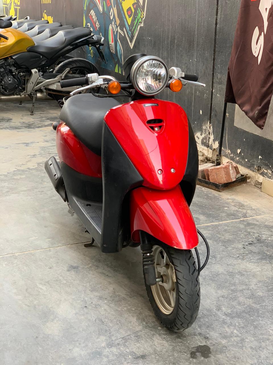 HONDA TODAY 50 RED